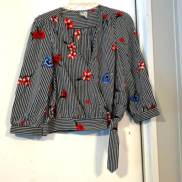 Japna | Tops | Japan Long Sleeve Faux Wrap Crop Top For Women Size L ...
